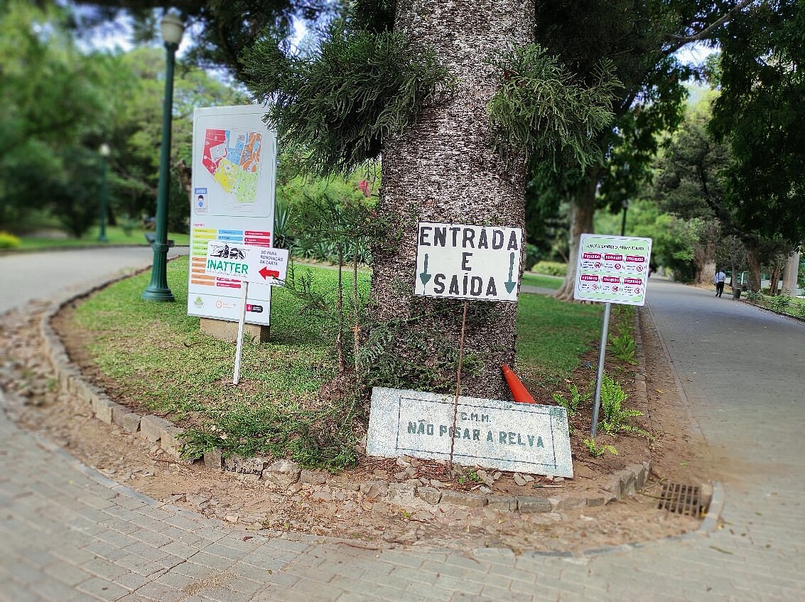Moçambique: Eneas Comiche termina mandato com inauguração de Centro de ...